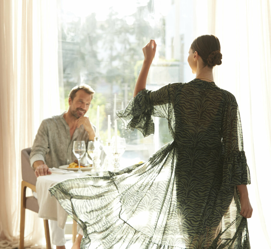 Alazonia Restaurant - The Ixian Grand & All Suites